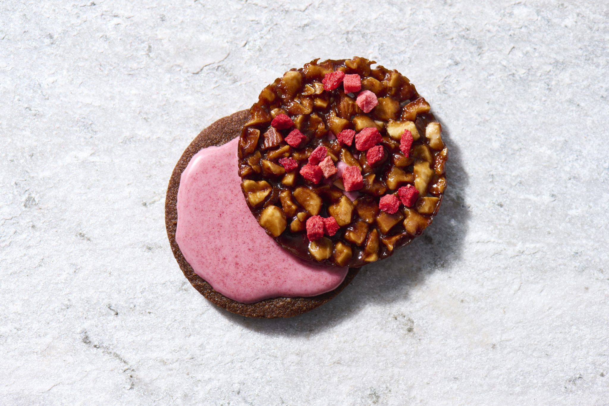 【先行販売】「2025 アムール・デュ・ショコラ」にて「フロランショコラサンド〈ダブルベリー〉」 を先行販売 | news | caica